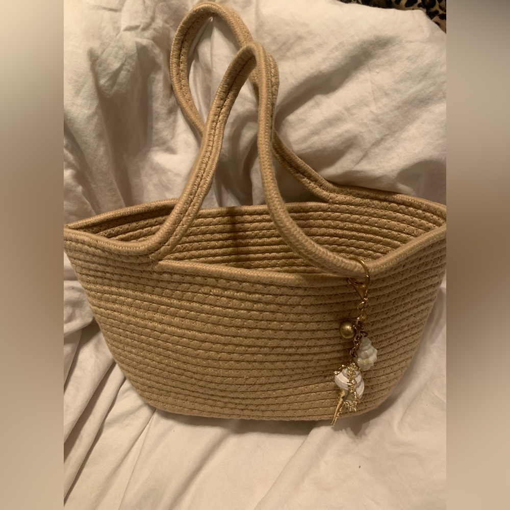 Shein Woven Tote Bag With Conch Shell Accessory - Gem